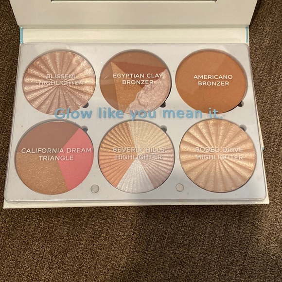OFRA | Makeup | Ofra On The Glow Highlighting And Bronzing Palette ...